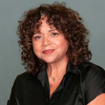 Meet Our Team - Saunders Real Estate